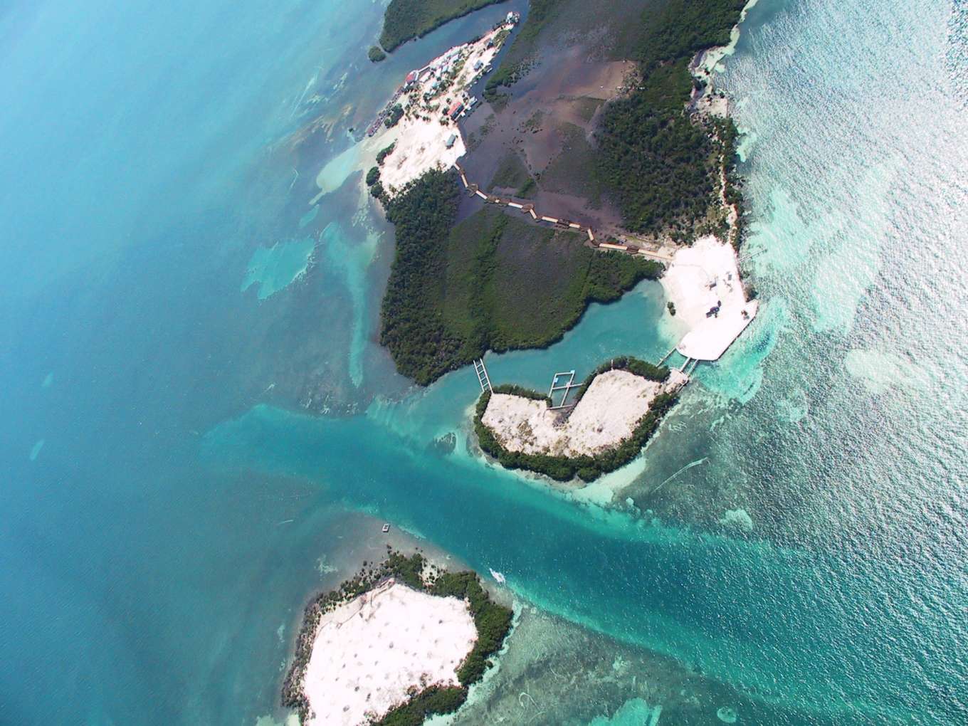 Goring Bogue Caye - Belize, Central America - Private Islands for Sale