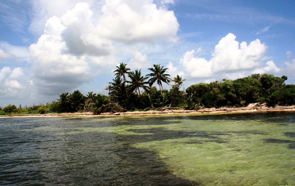 Cockroach Bay - Belize, Central America - Private Islands for Sale
